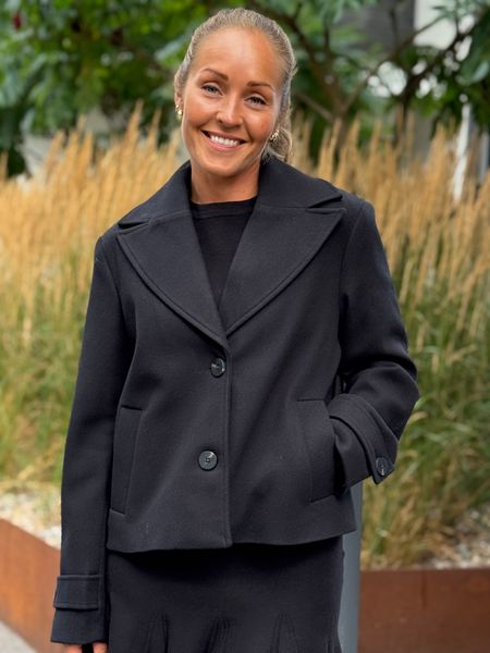 MOTEUNIVERSETS YTTERKLÆR - SOFIES VILLA